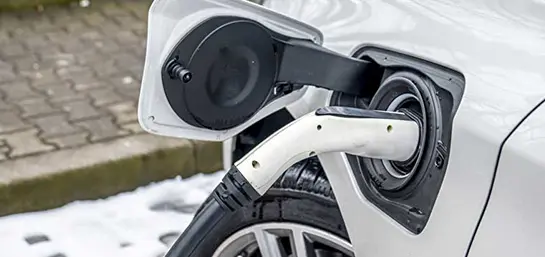 Elektroauto im Winter – den Akku bei Kälte richtig laden